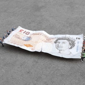 Tug Of War (Large) by Slinkachu Editioned artwork | Art Collectorz